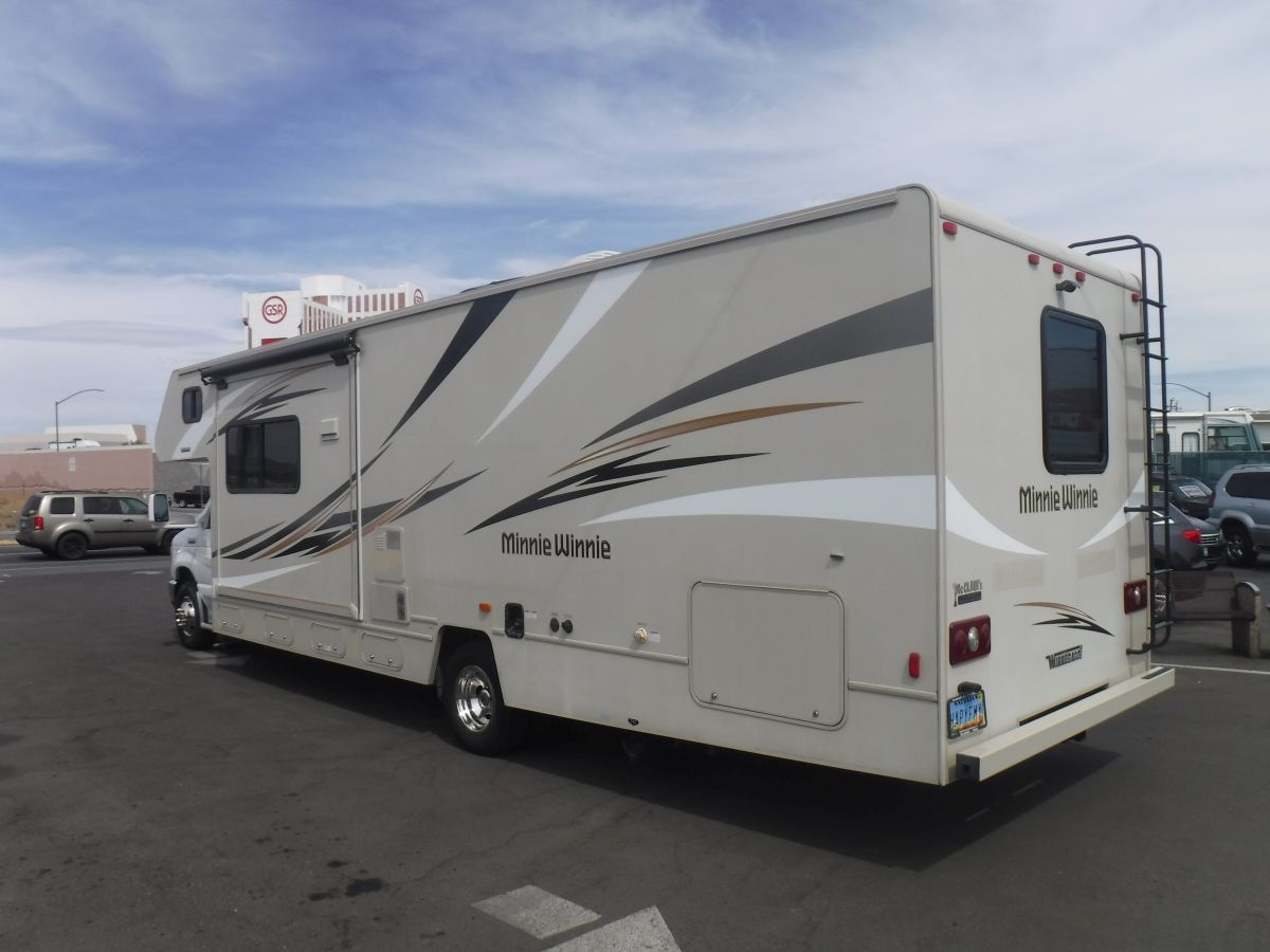 2016 Winnebago Minnie Winnie Model# M-31H Class "C" - For Sale By Owner ...